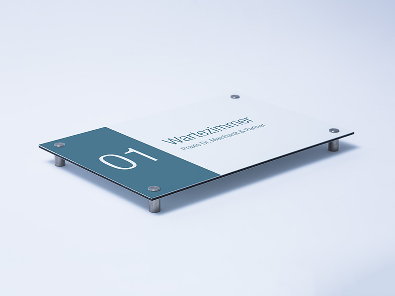 Schilder drucken lassen | Individuelle Werbeschilder